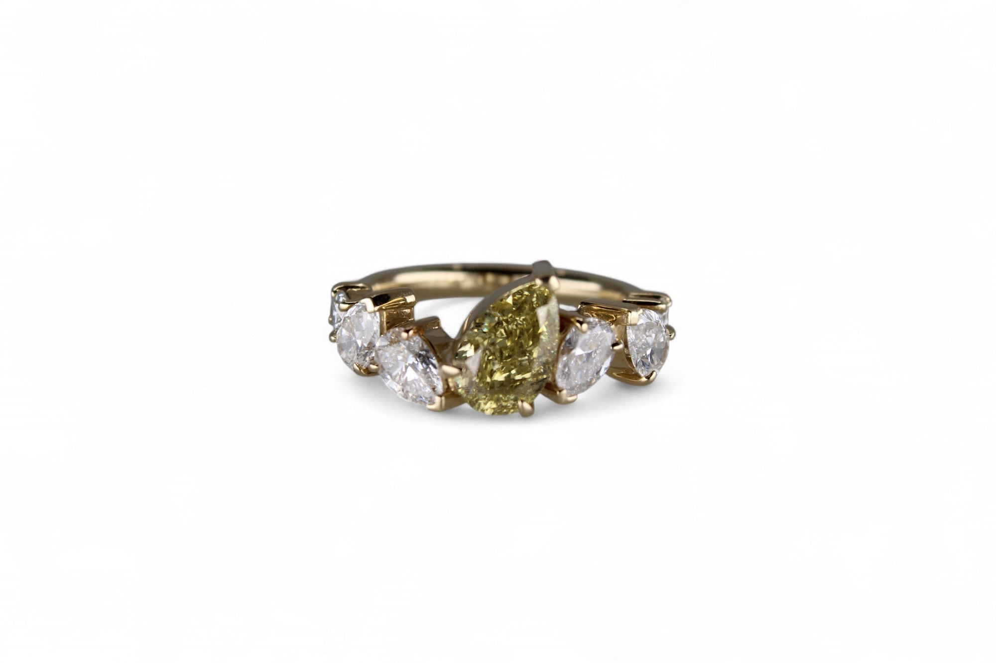 Luxury Jewelry & Custom Engagement Rings | Jewelry by Cleo